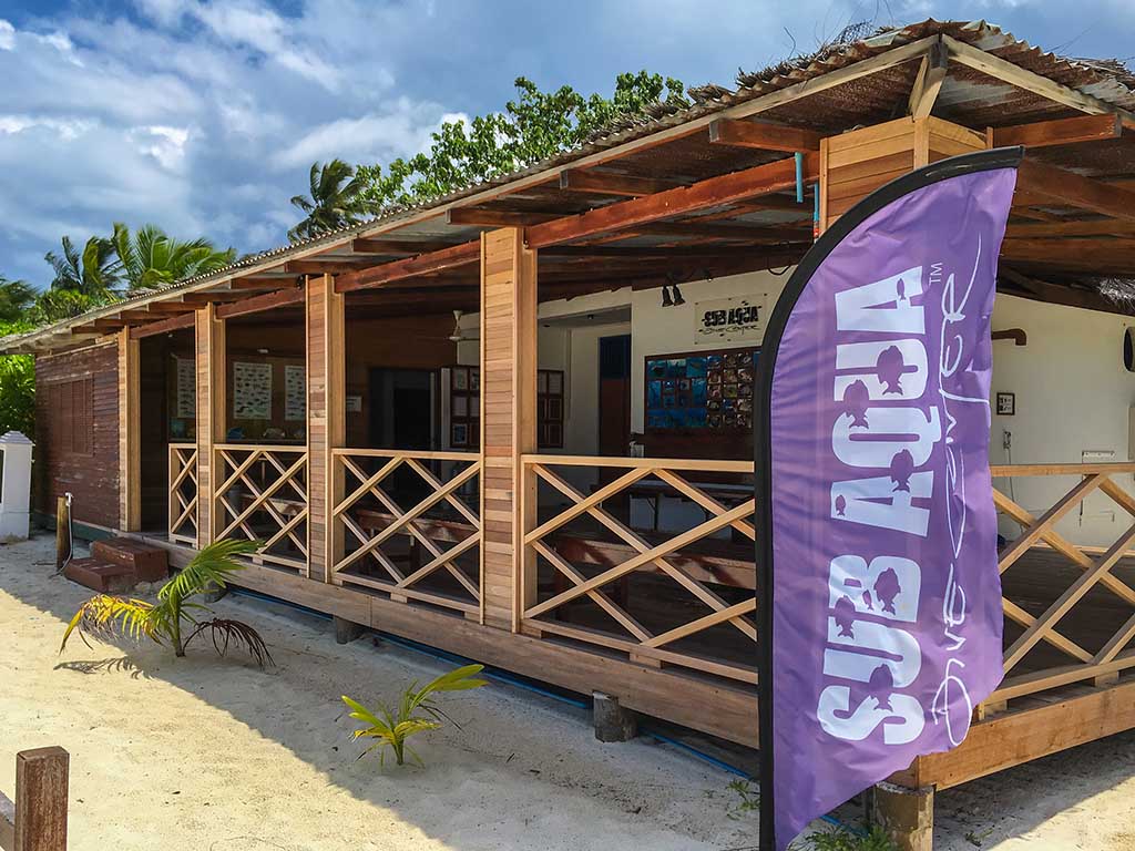Sub Aqua Dive Center - Angaga » Tauchreisen mit Absolut Scuba